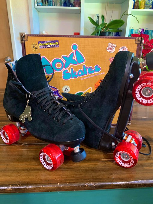 TW Pornstars - Bella Wilde (she/her). The most liked pictures and ...