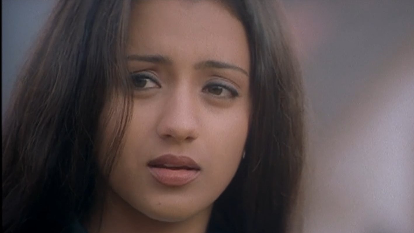 Trisha Stills In Lesa Lesa