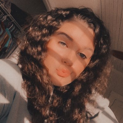 Ella Reese's Instagram, Twitter & Facebook on IDCrawl