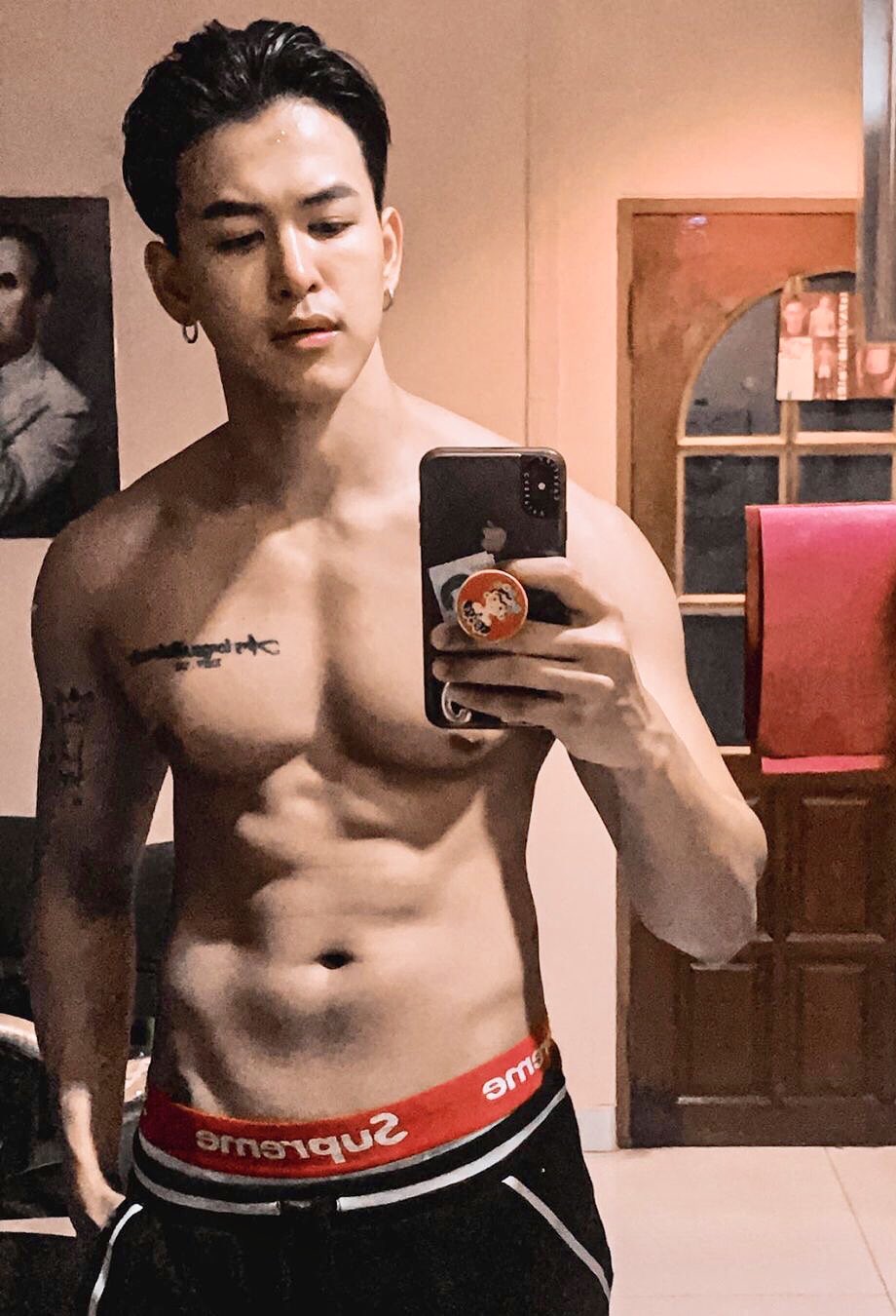 เสพติดผู้ชาย™️ on Twitter: "ให้หยุดรักเธอทำอย่างไร 😊😁😜 lll ig : filmjirayu #เสพติดผู้ชาย ...