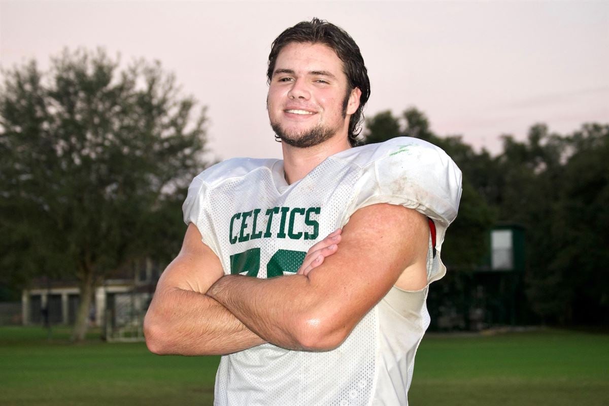 2021 4* OL Caleb Johnson signs with Notre Dame : r/CFB