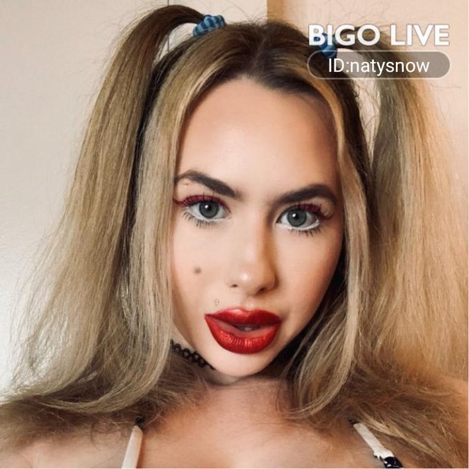 TW Pornstars - JennyLynnRose. Pictures and videos from Twitter.