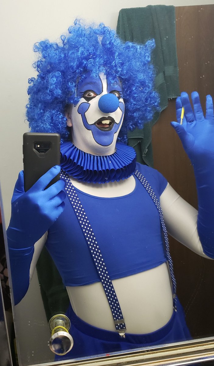 Trixy The Clown On Twitter Oh No First Thing In The Morning And Im