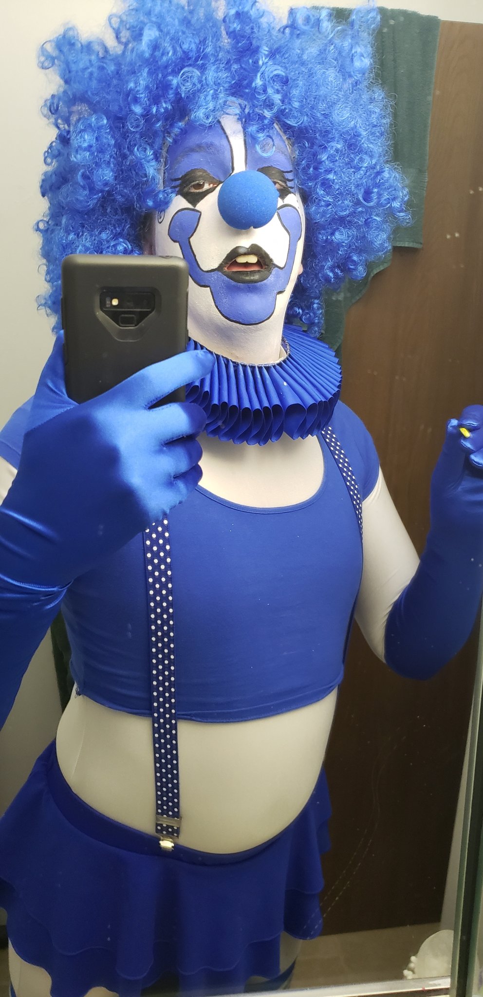 Trixy The Clown On Twitter Oh No First Thing In The Morning And Im