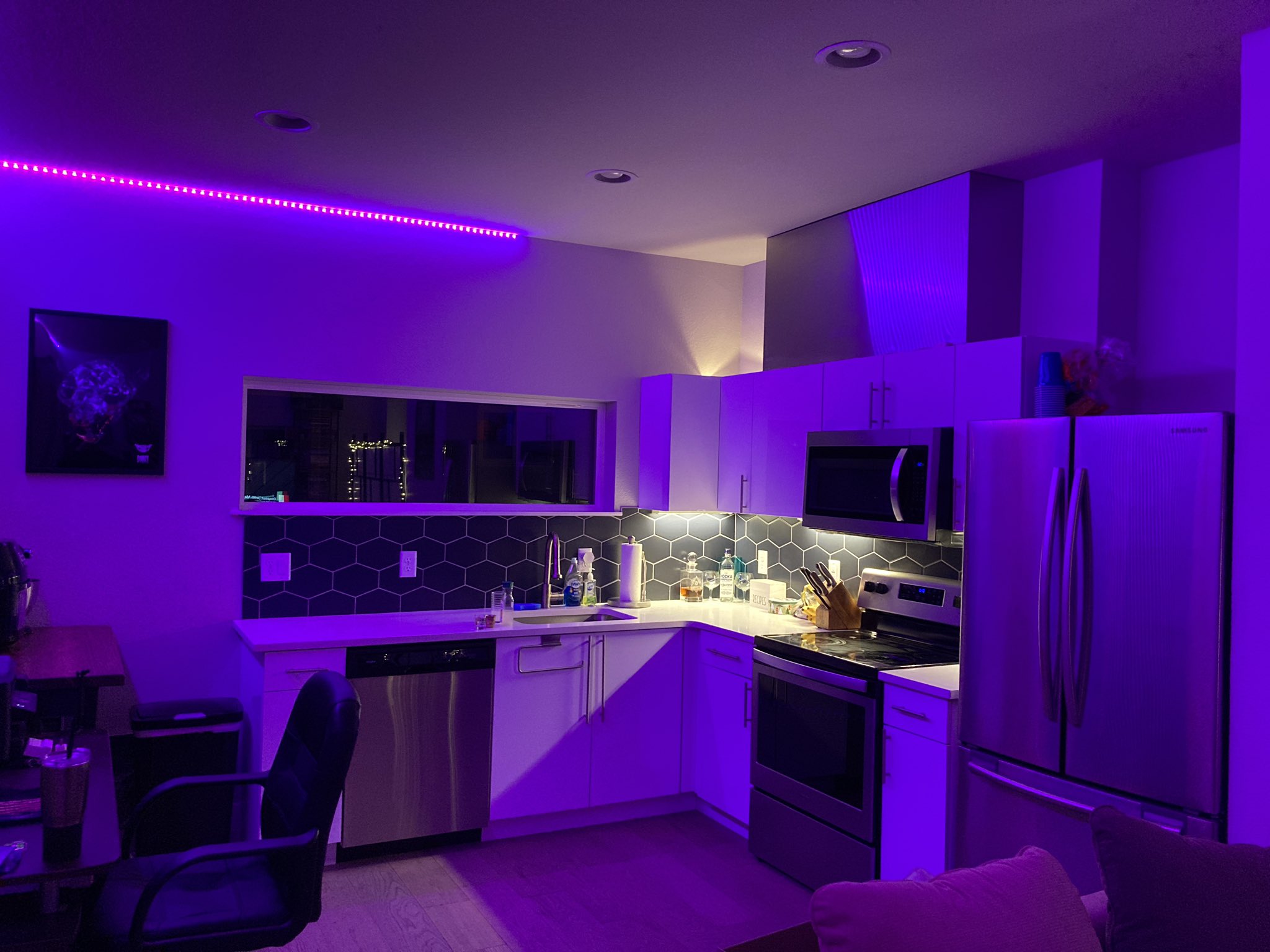 TW Pornstars - Lizzi Blake . Twitter. Hi, been a lil quieter cuz moving ...