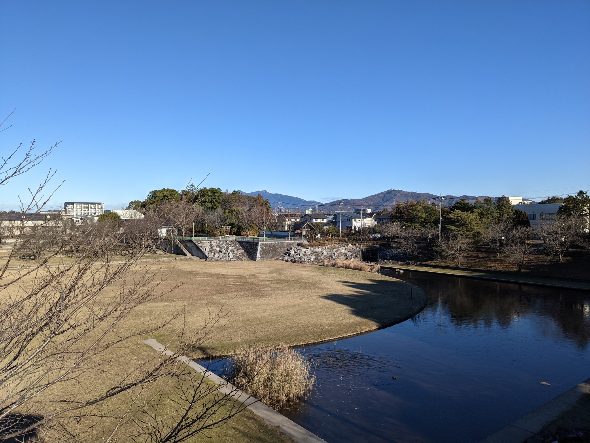 orefolder on Twitter: "おはようございます。12月21日(月)晴れ。2週間ぶりの散歩にきました。今年はもう寝坊しないようにがんばろう。…