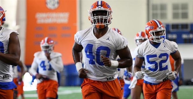 Florida Linebacker Jesiah Pierre has entered the transfer portal : r/CFB