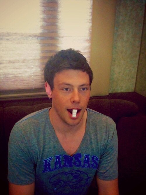 Cory Monteith Teeth