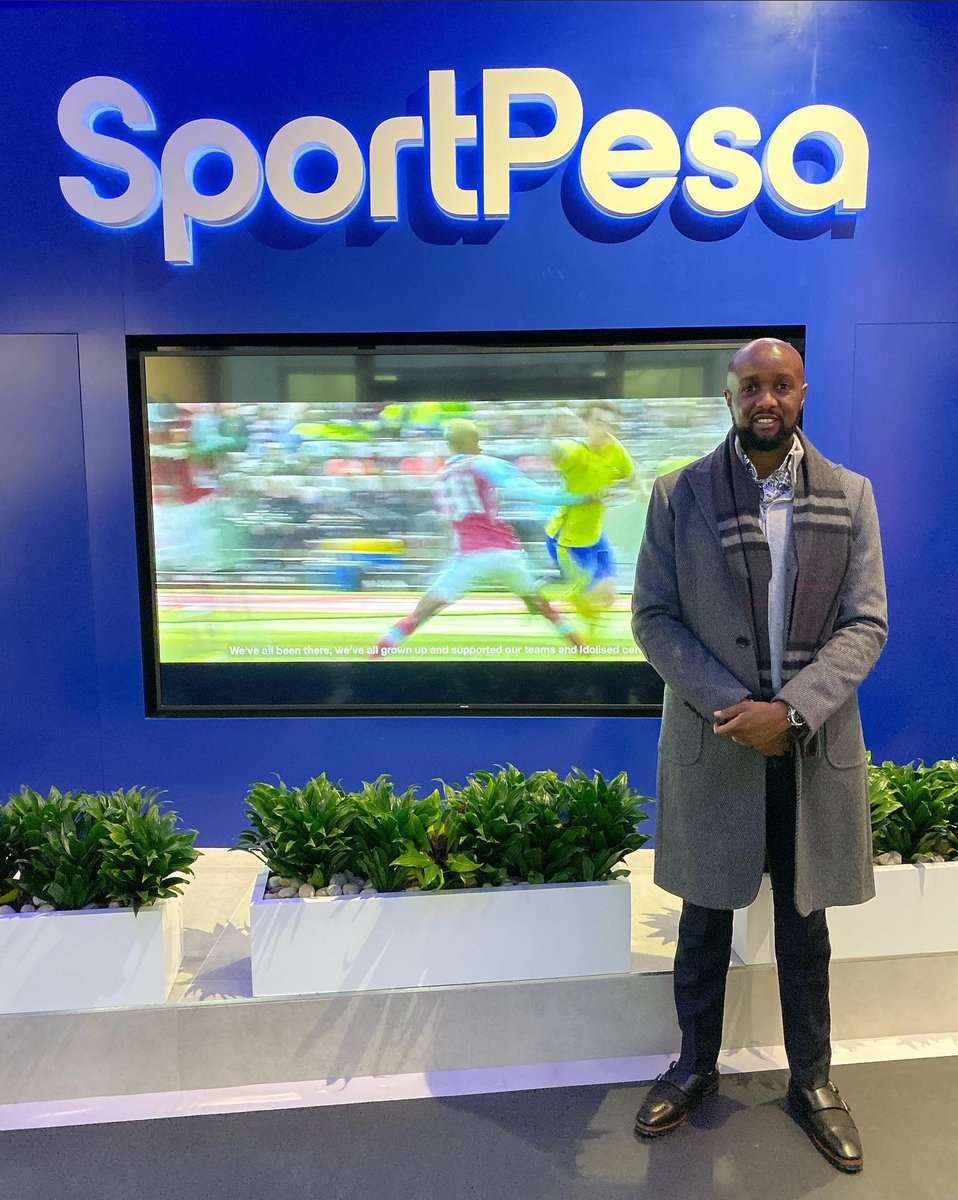 21 July 2017, W. Rooney legend wa ManU na partner maarufu zaidi wa CR7 ...