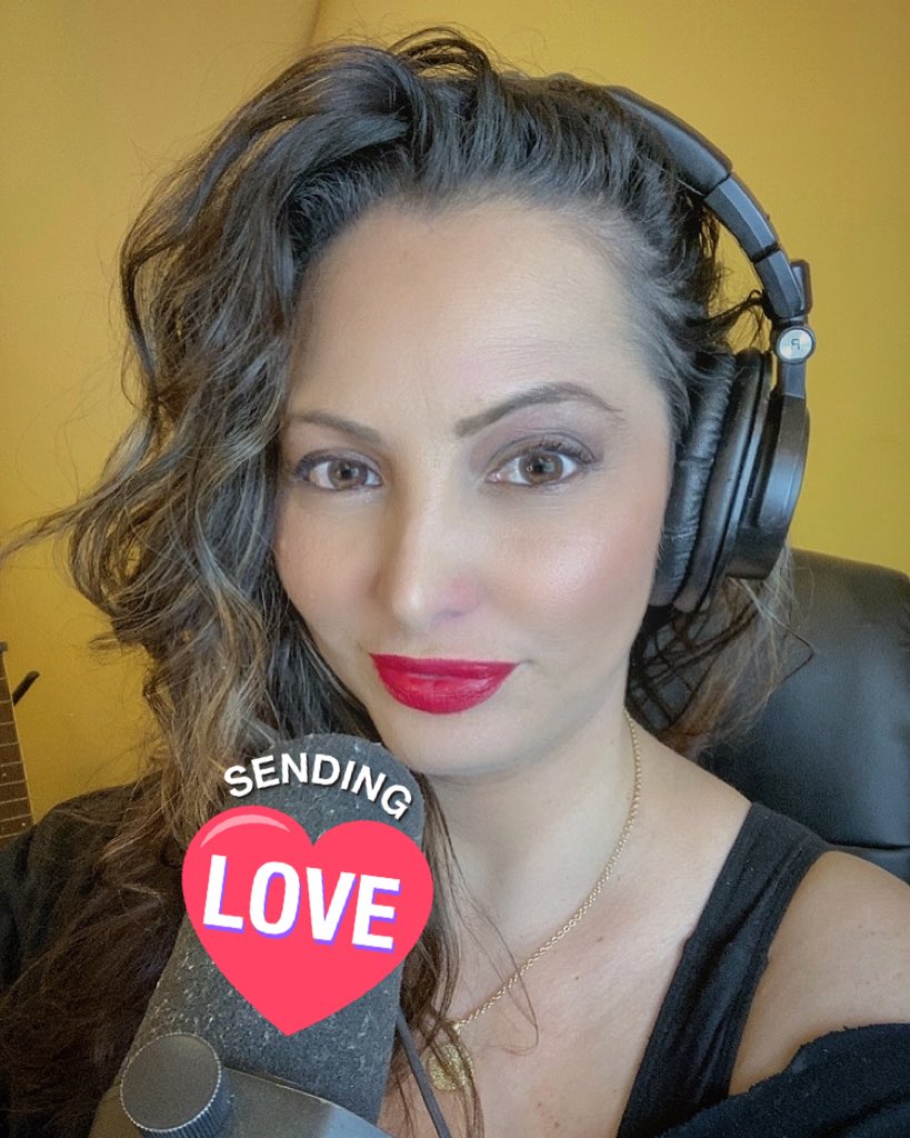 Gina Grad's Instagram, Twitter & Facebook on IDCrawl