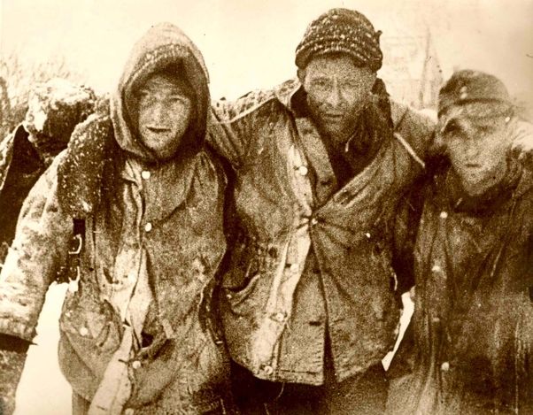 In frozen ruins of Stalingrad, trapped German Sixth Army prepares to ...