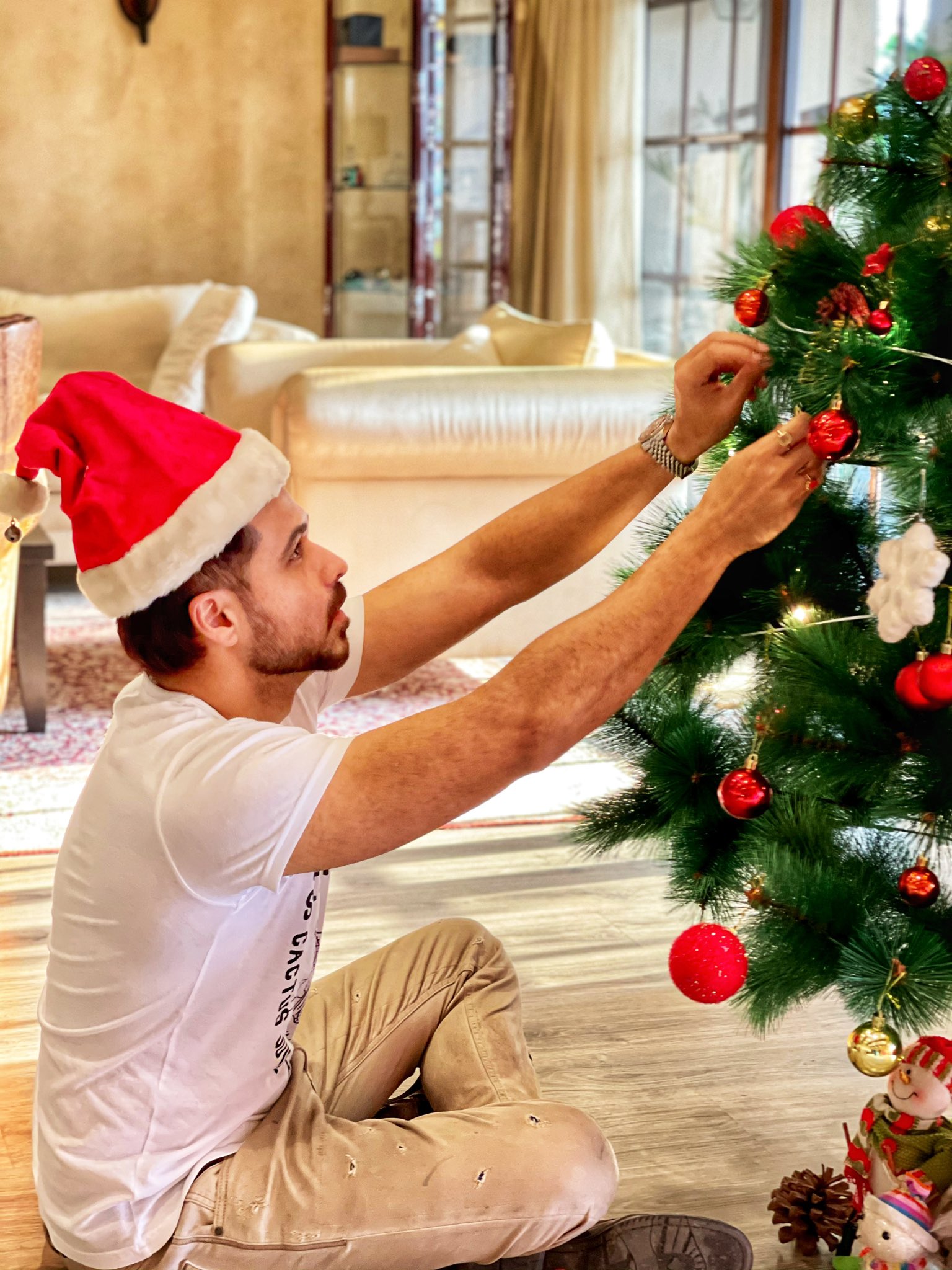 Emraan Hashmi Family Tree