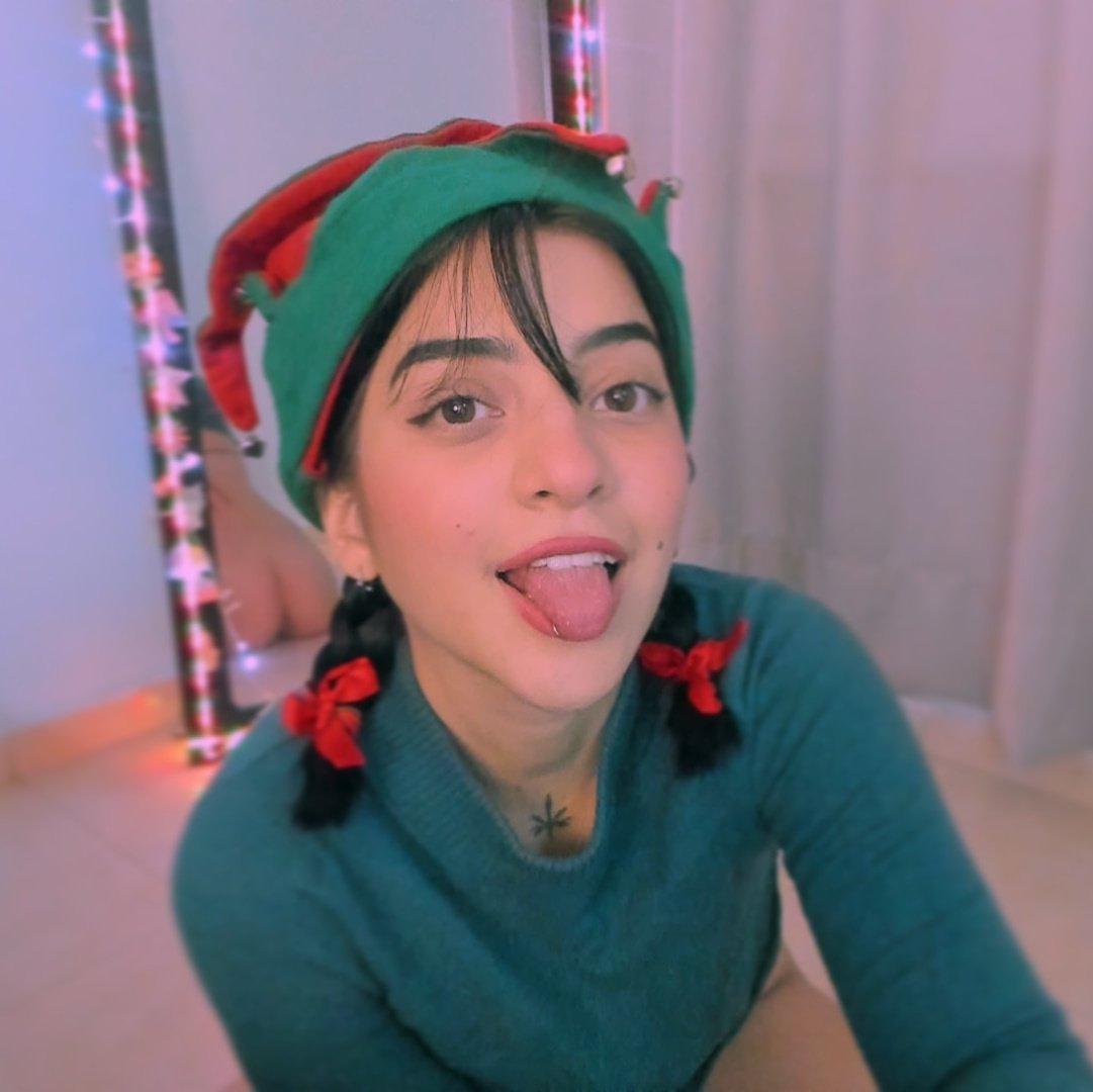 TW Pornstars - Megan_world 💜. Twitter. #NuevaFotoDePerfil. 12:48 AM ...