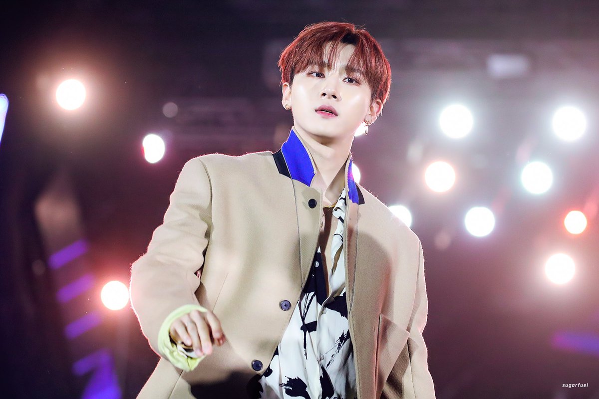 n년 전 오늘의 아이엠 on Twitter: "RT @timeto_im: [191227] 2019 KBS 가요대축제 #몬스타엑스 #MONSTA_X #아이엠 #IM #창균"