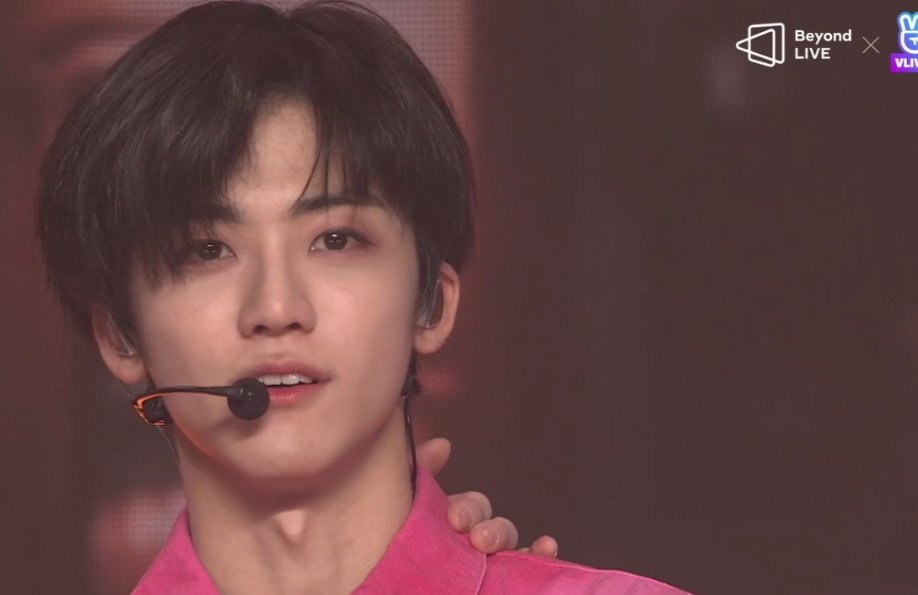 Dinda Azka Karunia (@AzkaKarunia) | Twitter