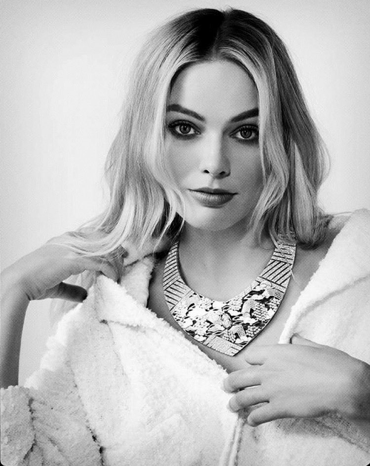 Margot Robbie Twitter