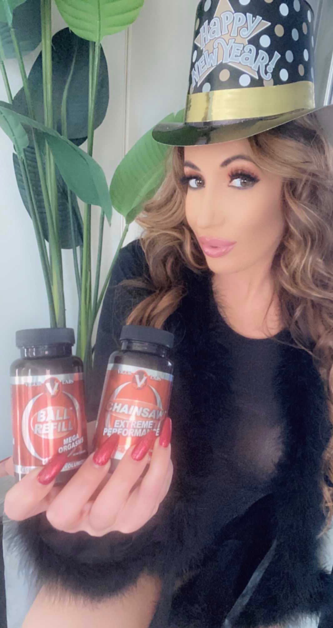 Tw Pornstars Richelle Ryan Twitter Welcome 2021 With Bigger π¦