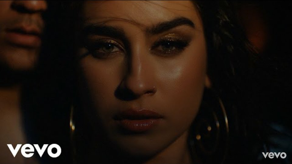 𝓢𝓸𝓯𝓲𝓲 🔮 (@lernchikens) | Twitter