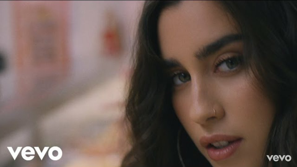 𝓢𝓸𝓯𝓲𝓲 🔮 (@lernchikens) | Twitter