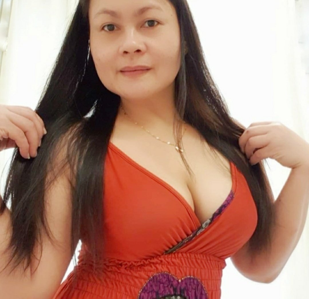 Hnin Wutt Yee ~ နှင်းဝတ်ရည် on Twitter: "2020 ရေ ကြို နှုတ်ဆက်ပါတယ်နော် 2021 ရောက်ရင် မလှလဲ ခင ...
