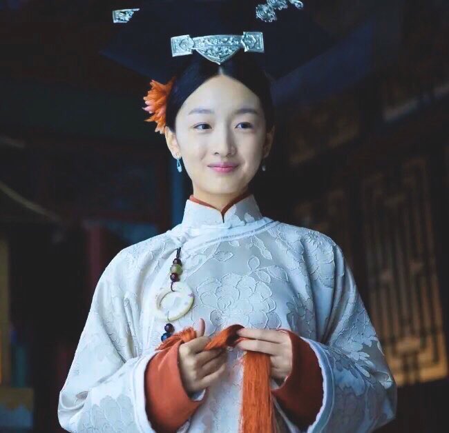 Zhou Dongyu The Palace