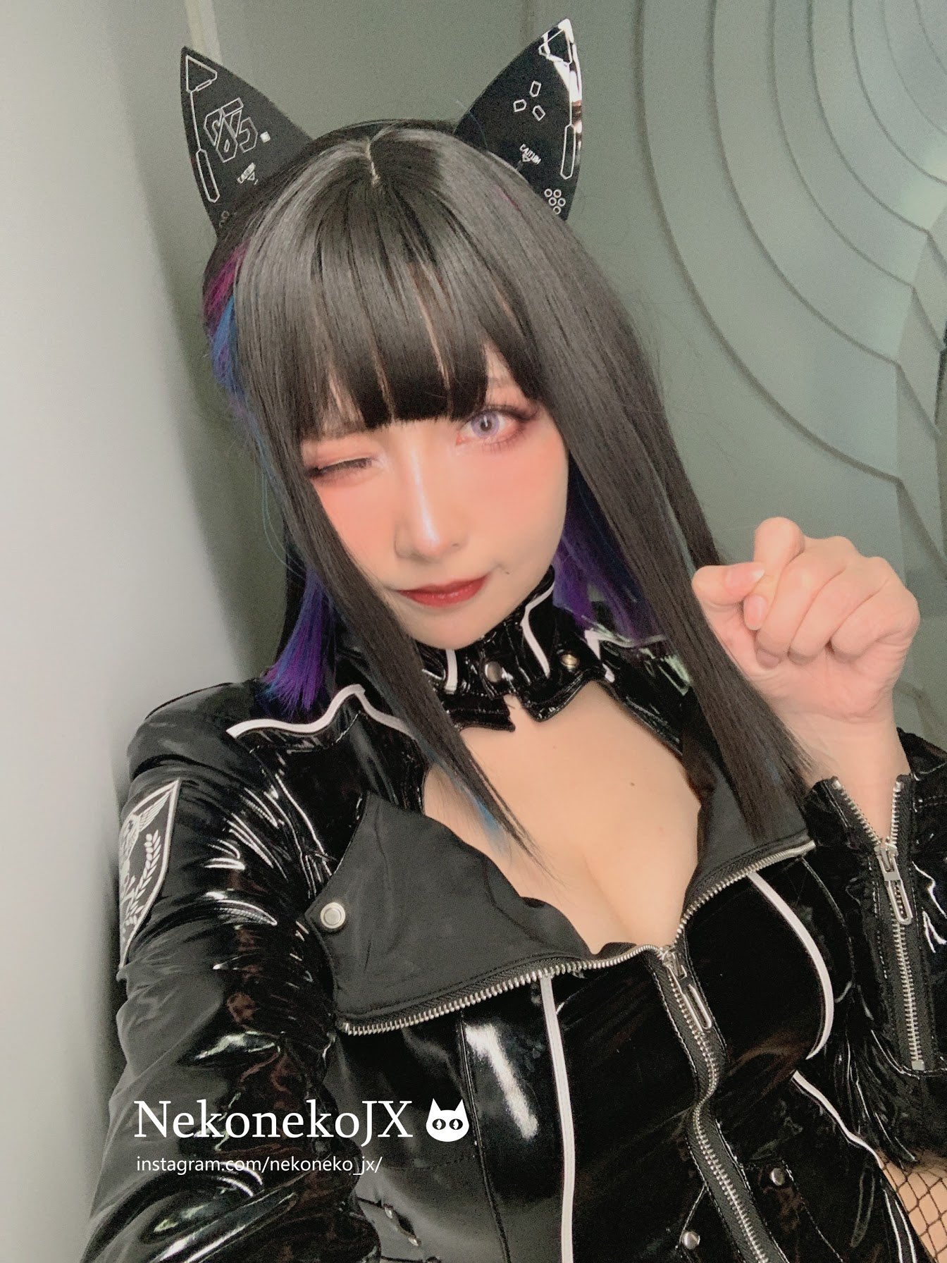 Nekoneko Jx On Twitter 新年第一套片！皮衣好热啊好热啊好热啊！ I Felt Super Hot Physically In This Costume And