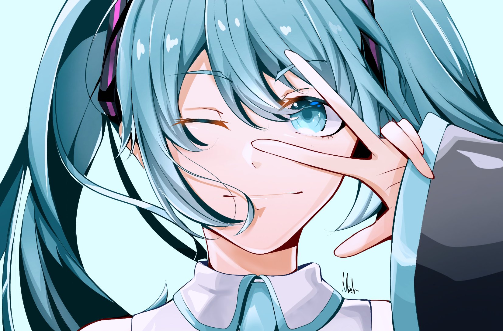 Hatsune Miku Drawing Face