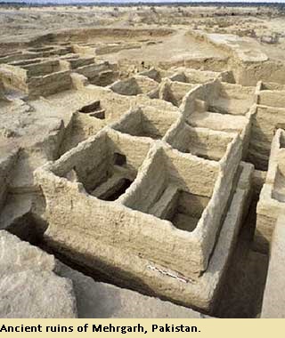 History of the Region/Pakistan🇵🇰: . Pakistan is the land of 3 of the ...