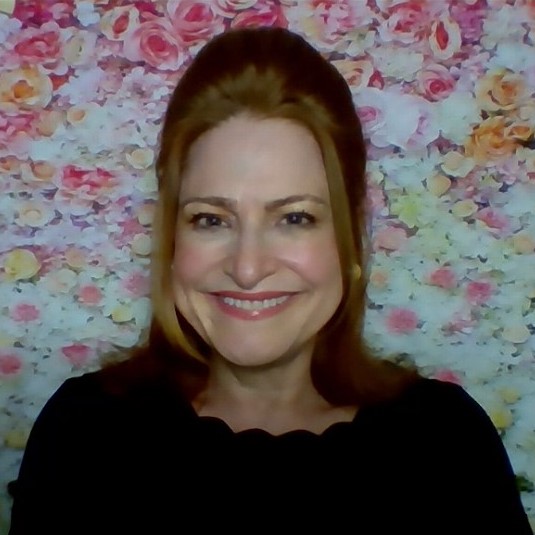 Holly Helstrom's Instagram, Twitter & Facebook on IDCrawl