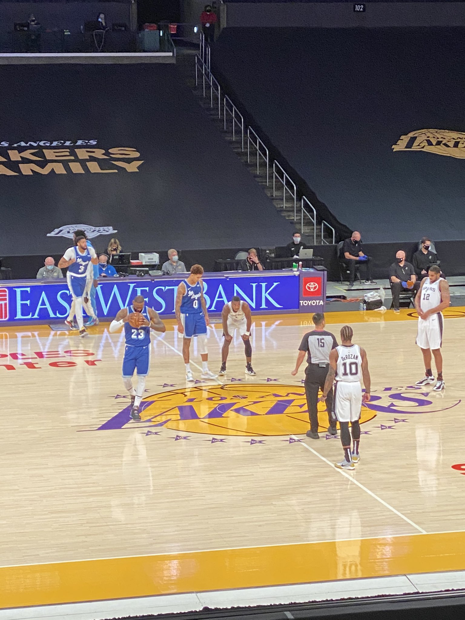 Staples Center Lakers Court
