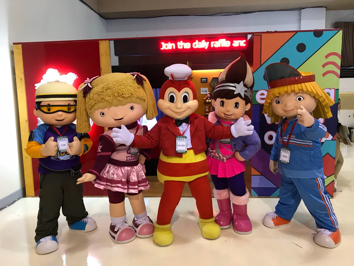 Jollibee Mascot And Friends Jabee And Friends Hilarious Jollibee
