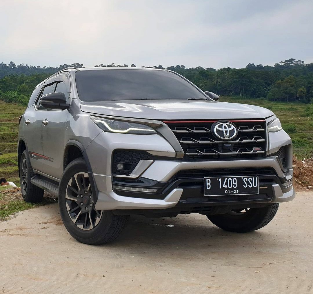 Toyota Fortuner Roof Wrap TRD Body Kit For Fortuner Best, 60% OFF