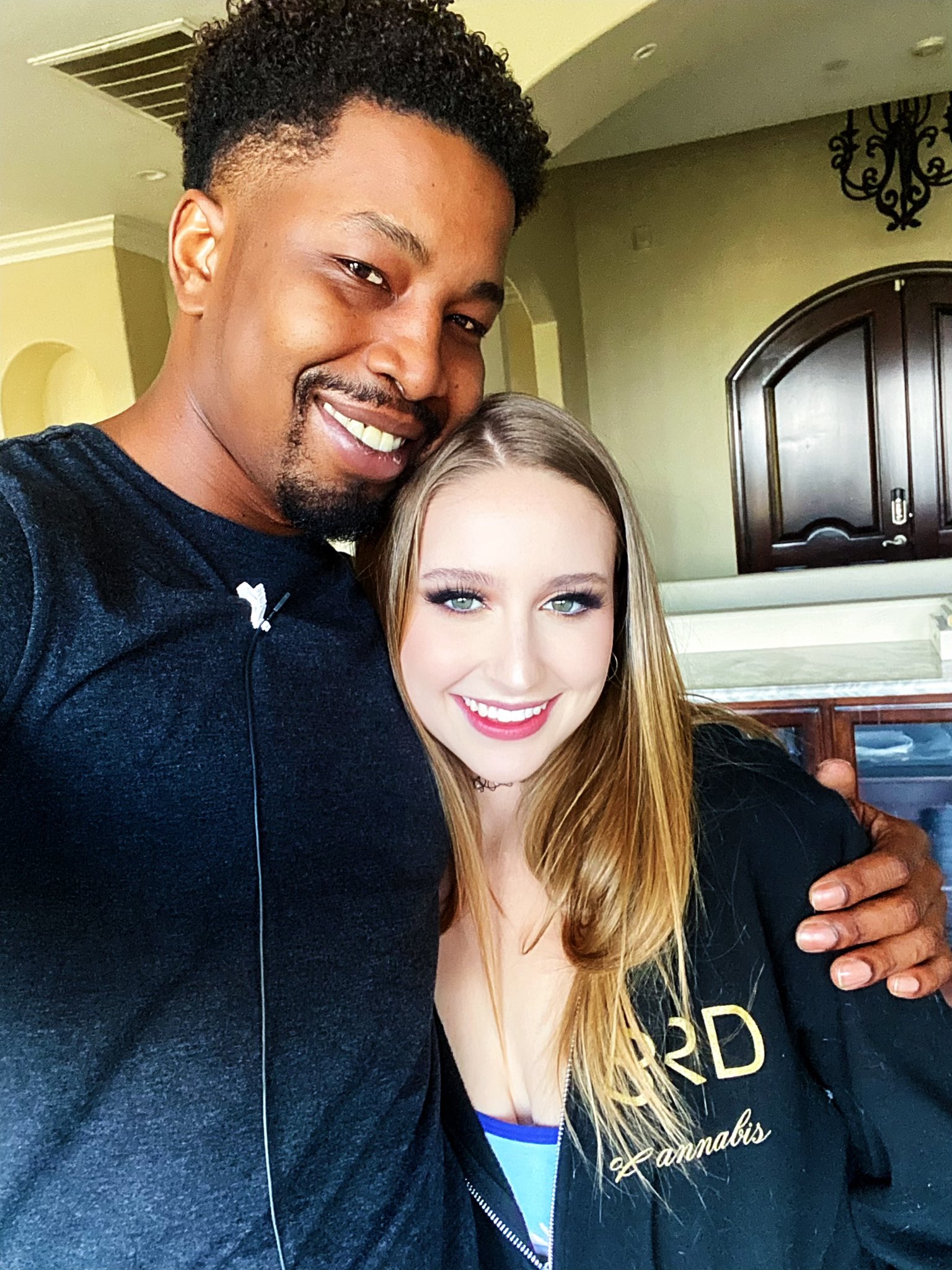 Tw Pornstars 1 Pic Isiahmaxwell Twitter My New Years Resolution Is