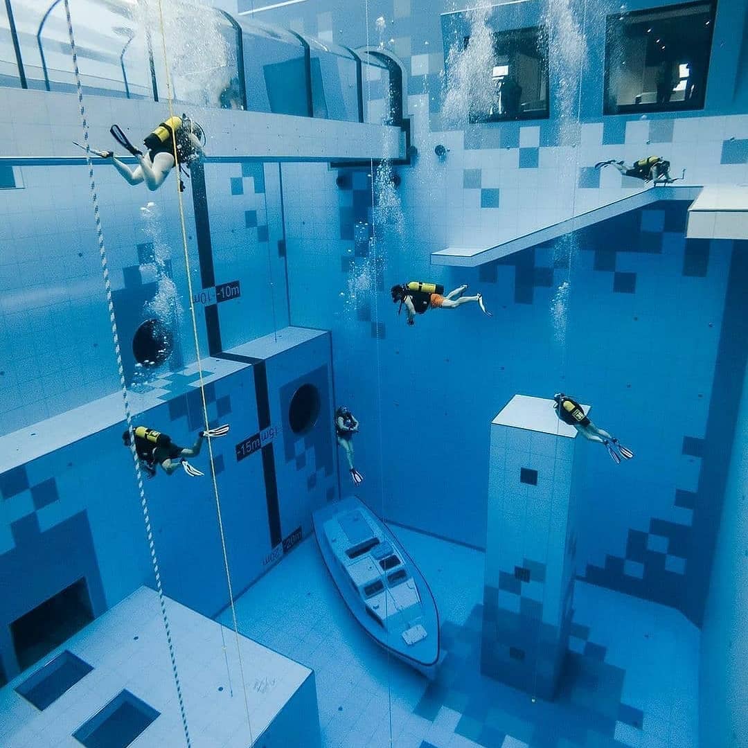The Largest And Deepest Pool In The World