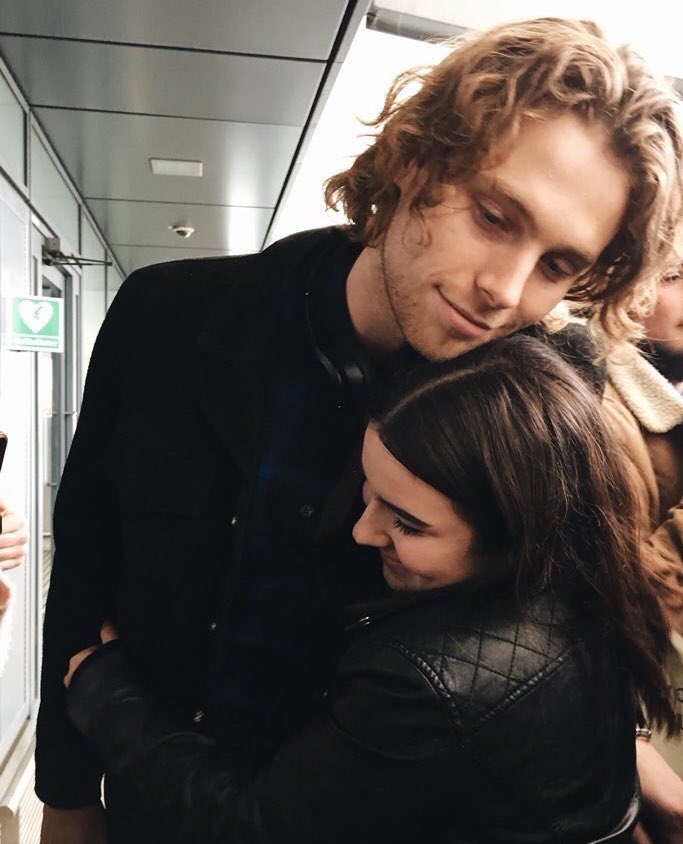 Luke Hemmings Hugging A Fan