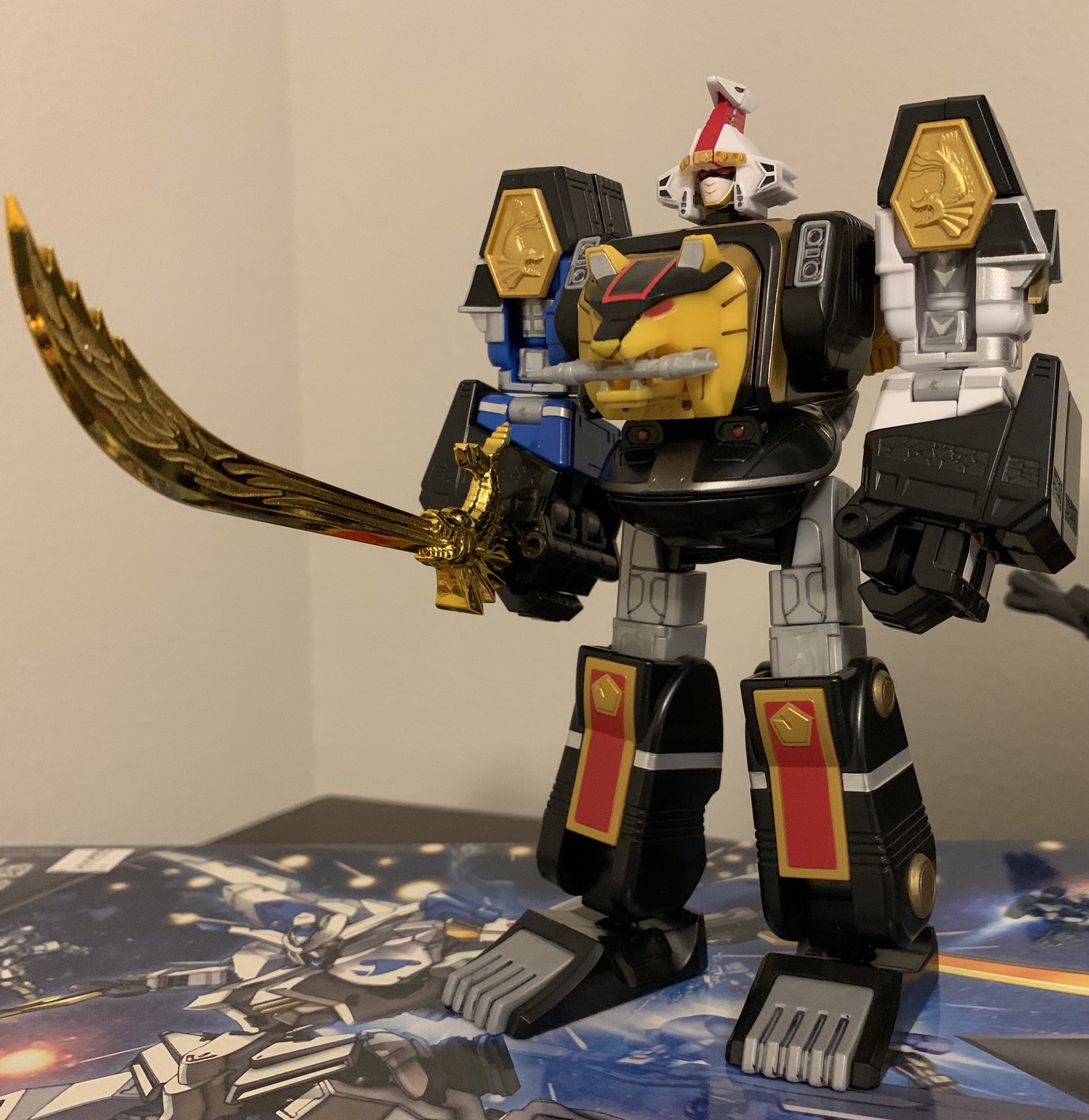 Shogun Megazord Weapons