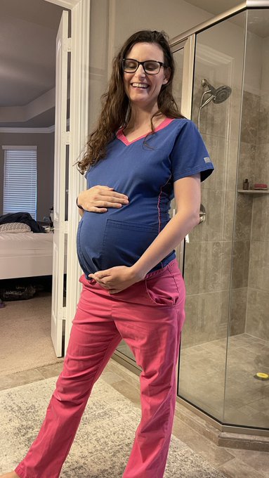 Tw Pornstars Pregnant Priss The Most Retweeted Pictures And Videos For All Time