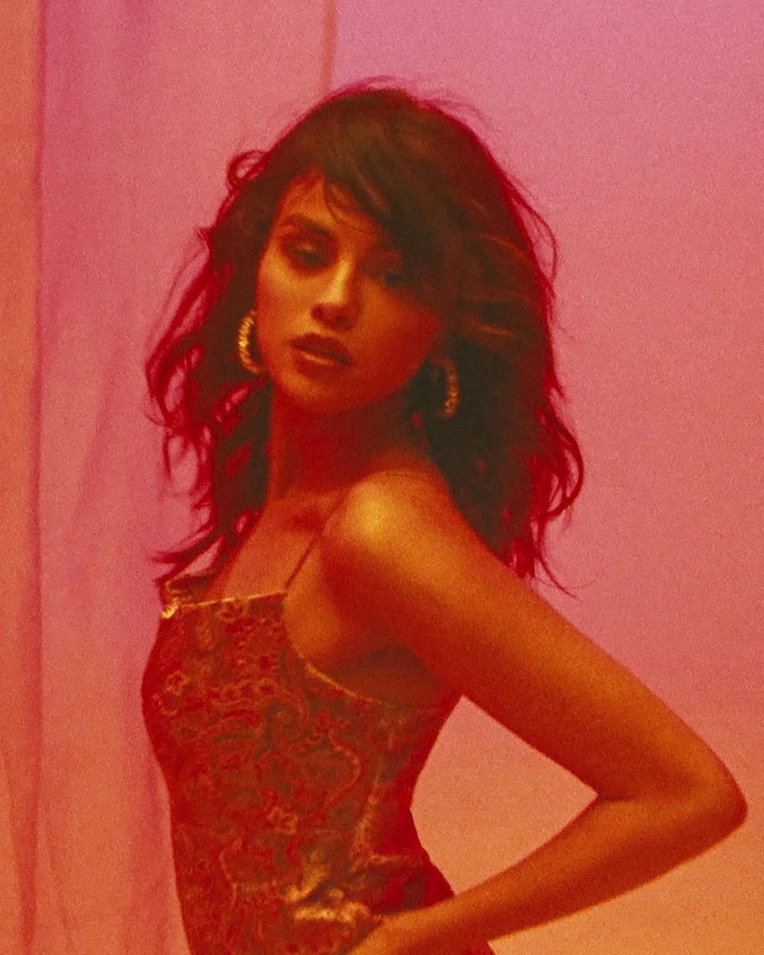 Selena Gomez News On Twitter Selena Gomez X Baila Conmigo T