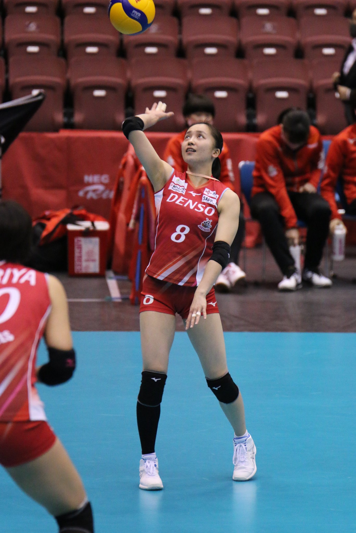 りなひち on Twitter: "2020/12/06 KUROBE vs デンソー 田原選手がメインで出場する試合もみたいのです。 #田原愛里 選手 #デンソーエアリービーズ https ...
