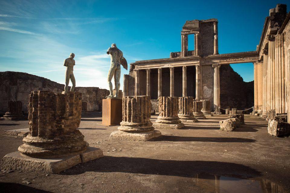Roman History on Twitter: "The wonders of Pompeii!…