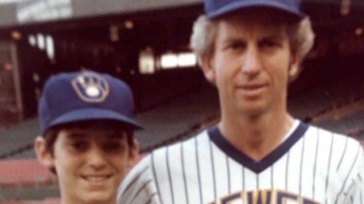 Ron Alba's Instagram, Twitter & Facebook on IDCrawl