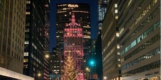Metlife Building Night