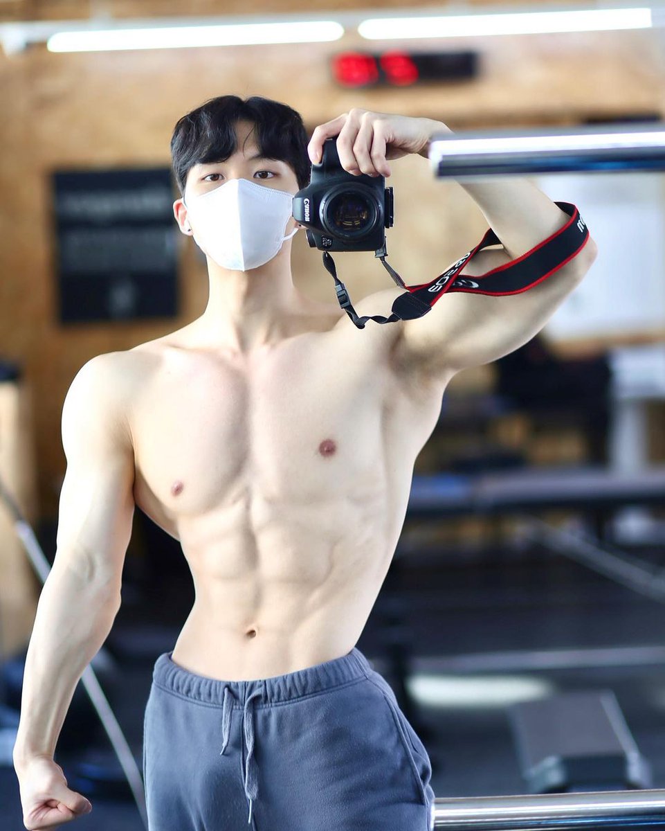 Ripped Guy Ulzzang