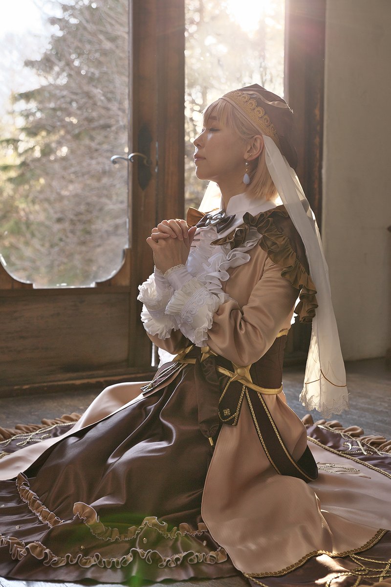 Mercedes von Martitz cosplay [ren_3] : r/ChurchOfMercedes