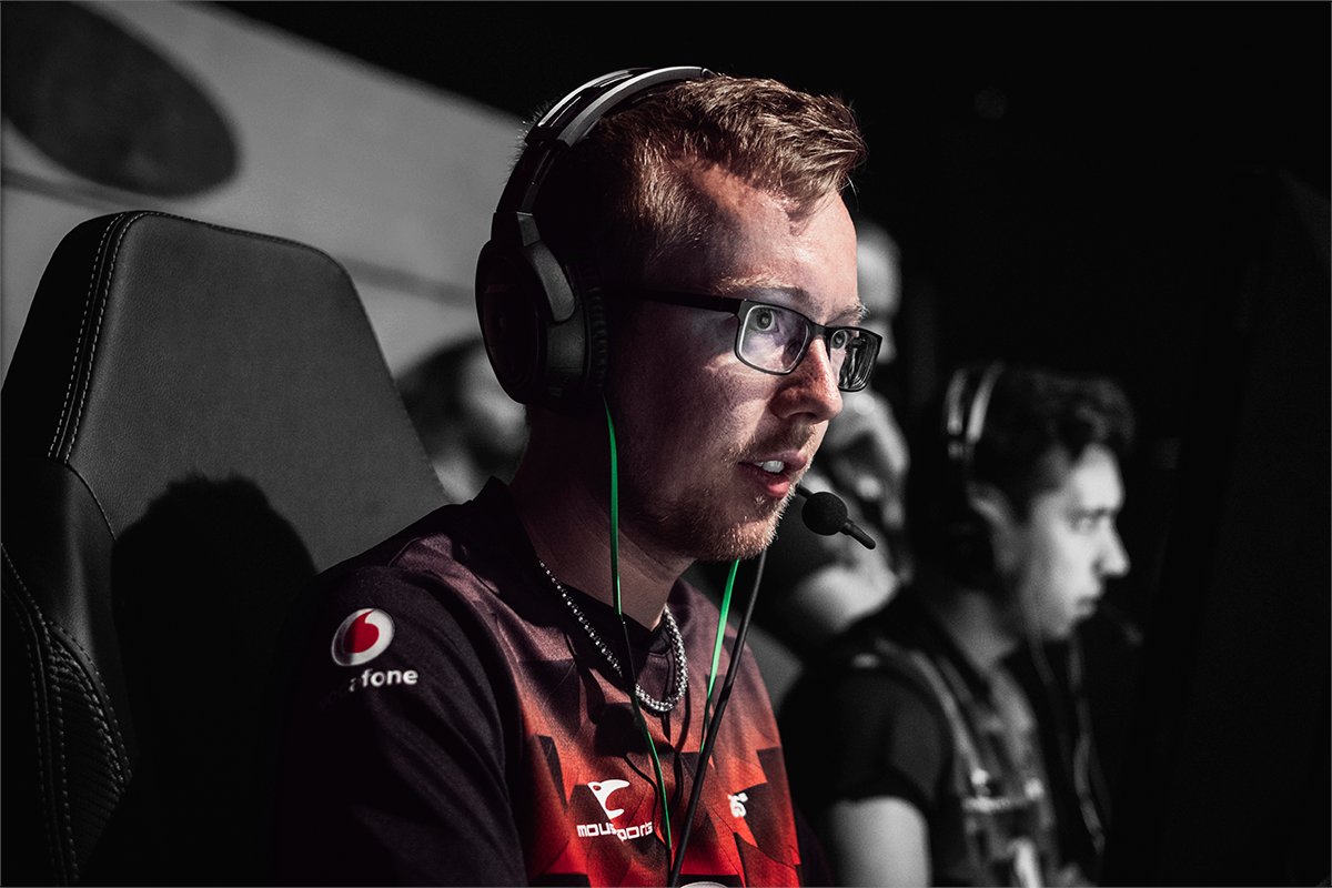 chrisJ to join FPX on Loan : r/GlobalOffensive