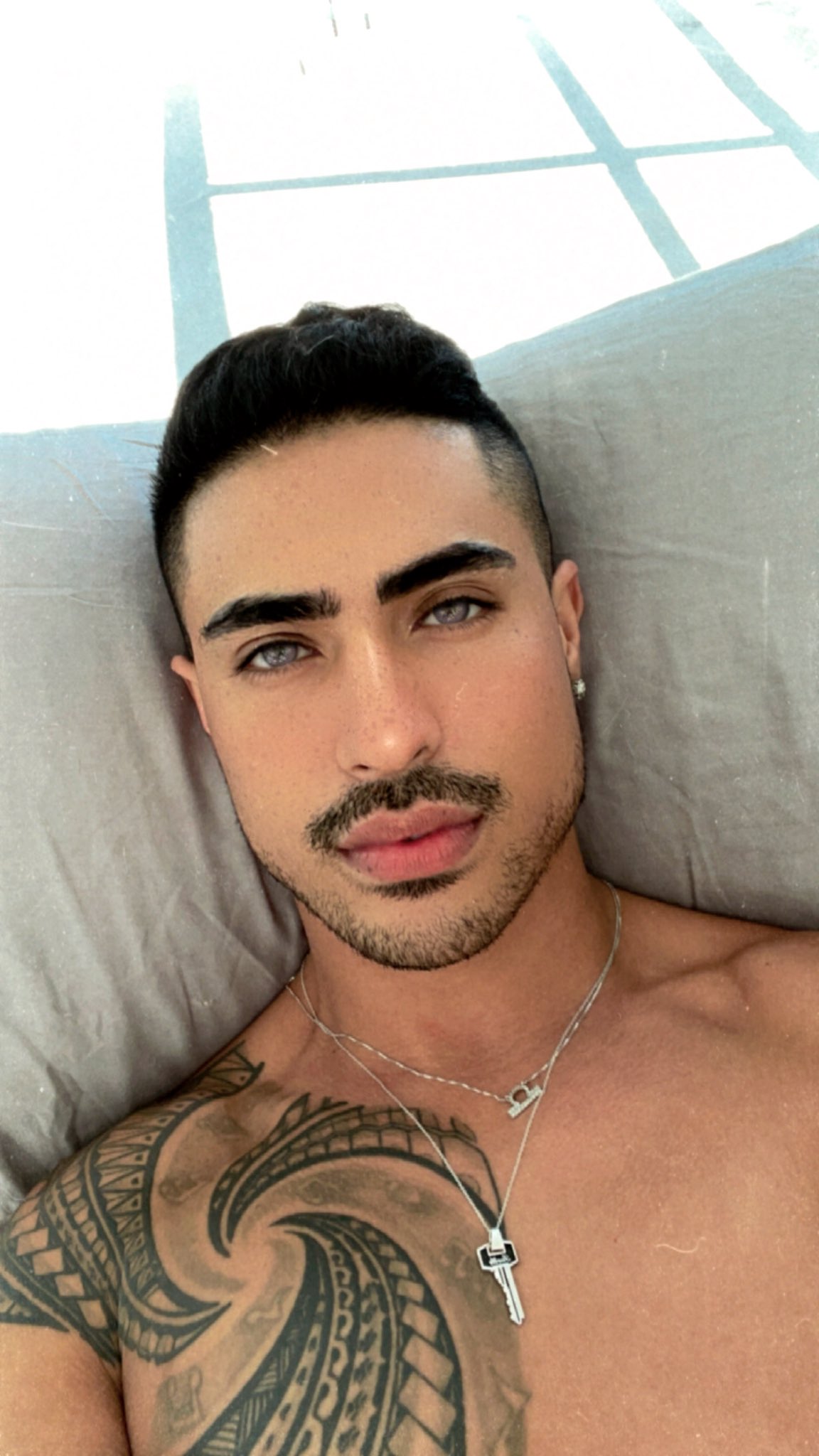 Joey Diamond Twitter