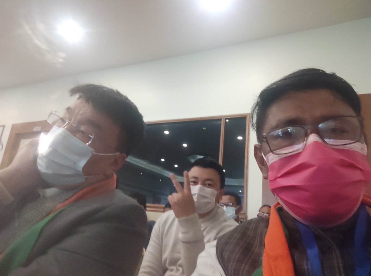 Geetsena (@geetsena) | Twitter