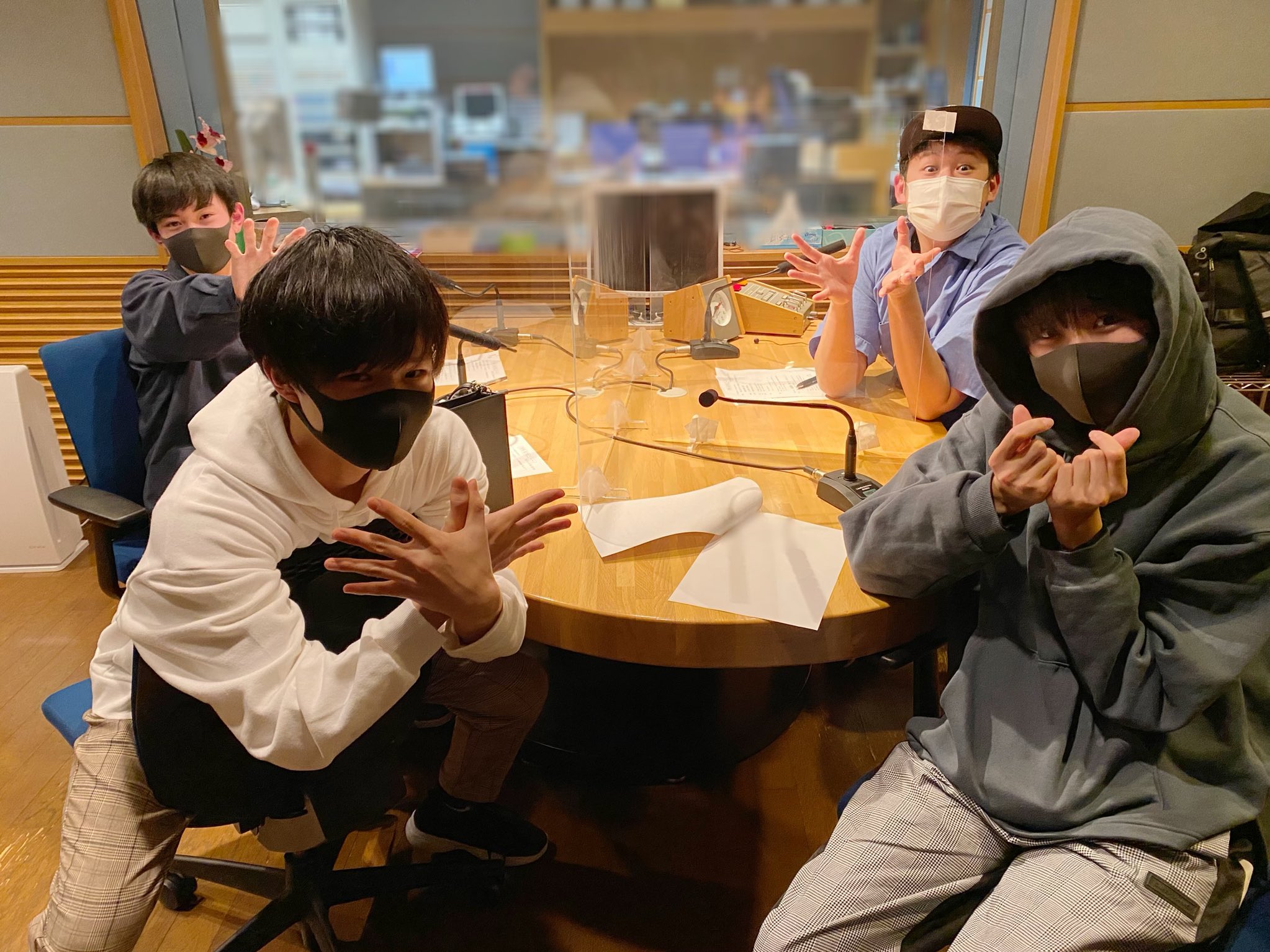 EBiDAN NAGOYA on Twitter: "本日22:00～📻🎶 CBCラジオ「チュウモリ 酒井直斗のラジノート」内EBiDAN NAGOYA月1コーナー『#月刊えびなごノート』の ...