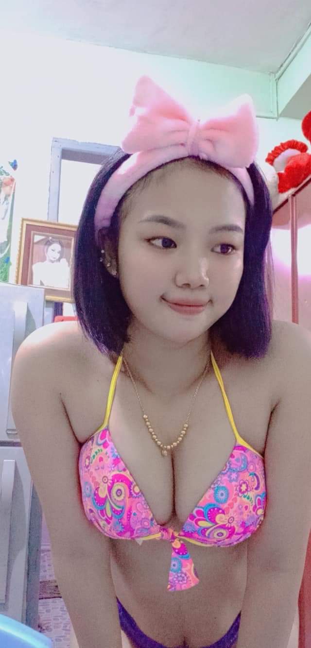 Thae Thae Lay on Twitter: "Daddy ရယ့္ ဖာသယ္မေလးပါ https://t.co/Zr2D0OuhhF" / Twitter