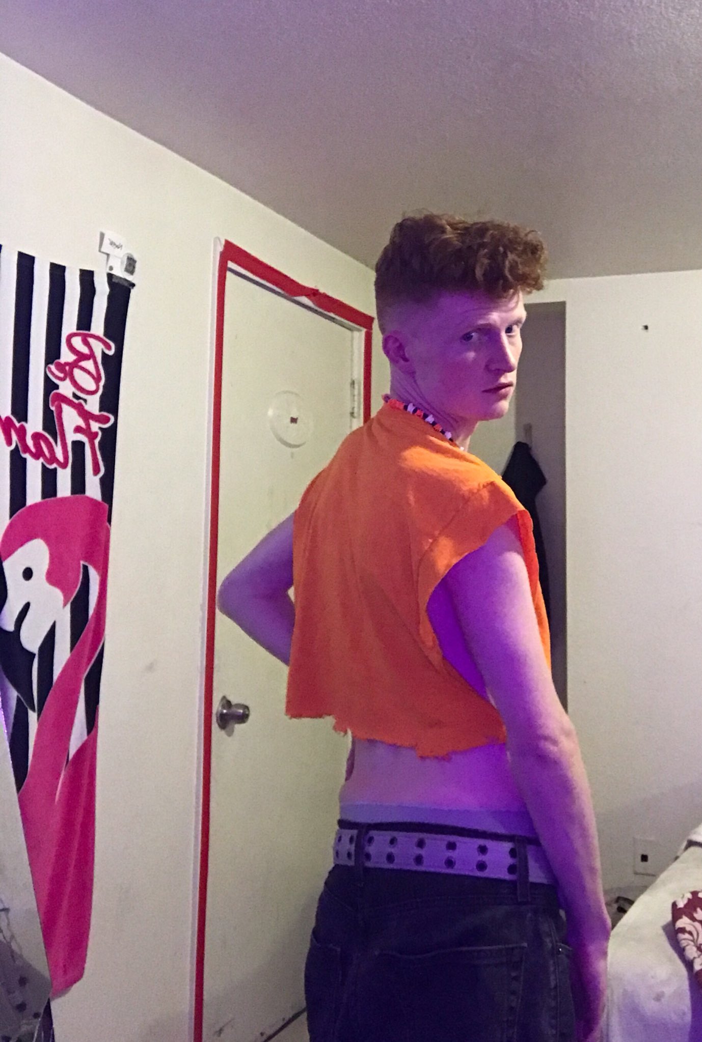 TW Pornstars - Wade 🌈 Hicks. Twitter. I’ll look back, just this once ...